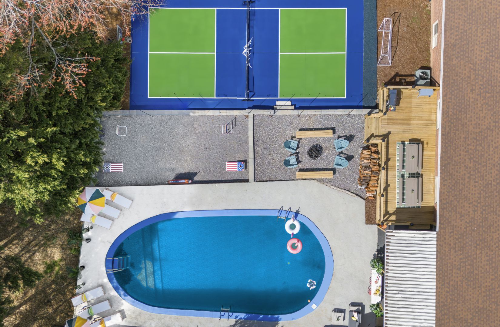 Book Now - Splash House - brplayhouse.com